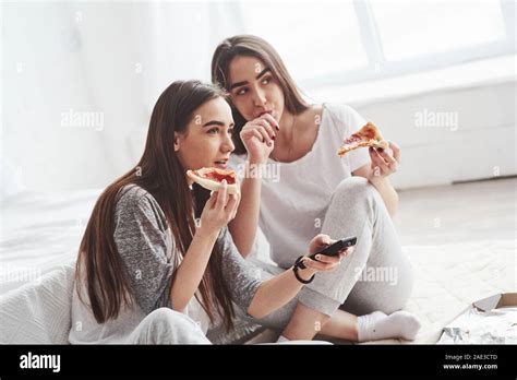 Girl Licks Her Finger Its So Taste Sisters Eating Pizza When