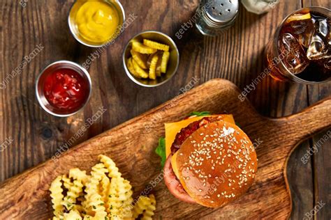 햄버거 서양음식 패스트푸드 테이크아웃 Food And Drink All Vocabulary 바로먹을수있는음식 음식 Food And Drink 프라이드