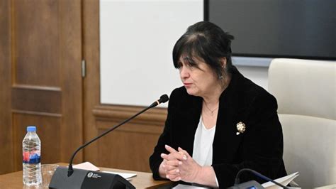 წულუკიანის კომისიაზე ოცნების ოპონენტების ლანძღვის პარალელურად მაყვალა გონაშვილი პარლამენტის