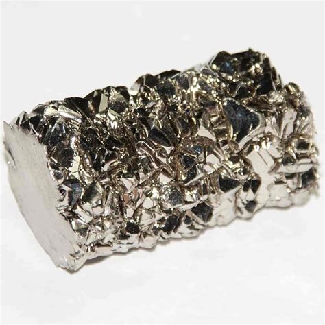 titan (Ti) – metallisk grunnstoff – Store norske leksikon