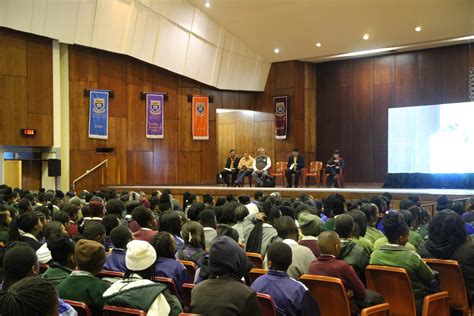 High School Learners Arrive At Uwc For The Bac Uwc