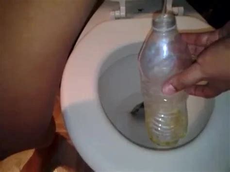 Pee In A Bottle Video ThisVid Com