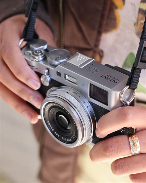 Fujifilm X100vi Review Fixed Lens Compact Camera Mpb