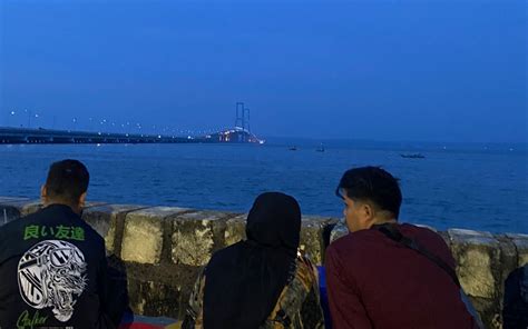 Suramadu Point View Tempat Nongkrong Asyik Di Surabaya