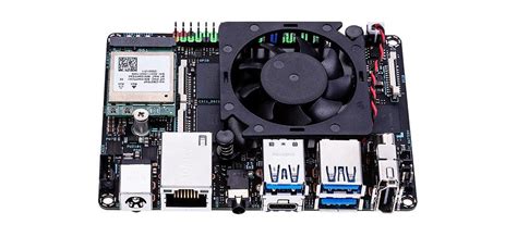 Asus представили одноплатный компьютер Tinker Edge R