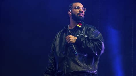 Drake Rapper Wallpaperhd Music Wallpapers4k Wallpapersimages