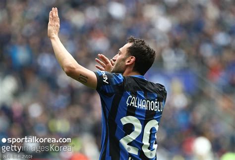 밀란 레전드 수비형 미드필더 탈바꿈한 Son 절친 극찬…로드리 다음가는 선수