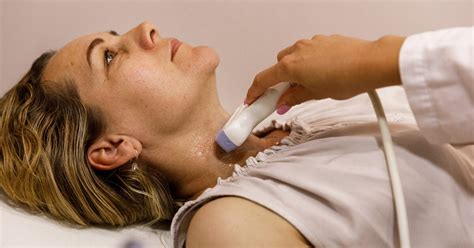 Thyroid Cancer Treatment Options Types Procedure And Outlook