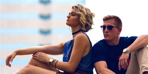 Avoidant Attachment Meaning Causes And What To Do Goalcast Avoidant Attachment Meaning Causes And What To Do Goalcast