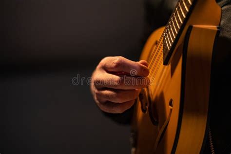 Close Up Performer Plays Classical Mandolin On Stage Stock Image Image Of Dramatic Classic