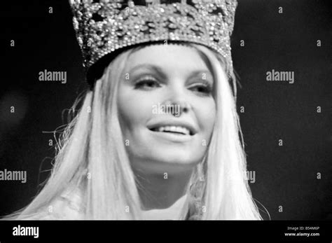 Newly Crowned Miss World Eva Rueber Staier Of Austria Celebrates