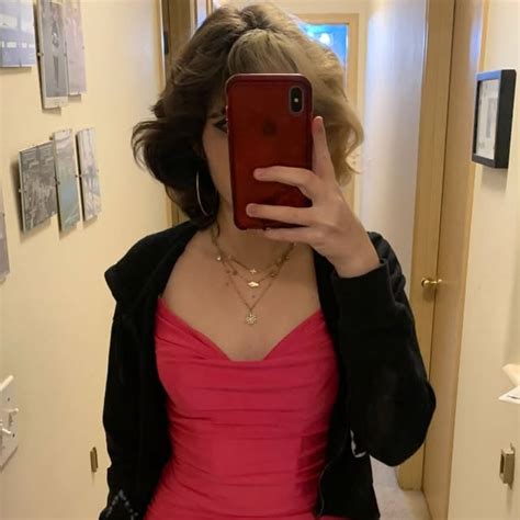 Lilly Lilae Lov On Threads