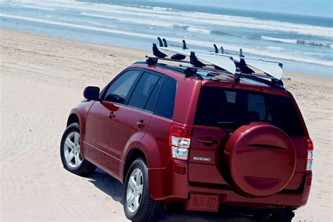 مشخصات سوزوکی ویتارا 2400 دنده ای مدل 2009 مقایسه با سایر خودروها