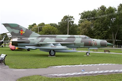Mig Mig 21 Fotos Flugzeug Bild De