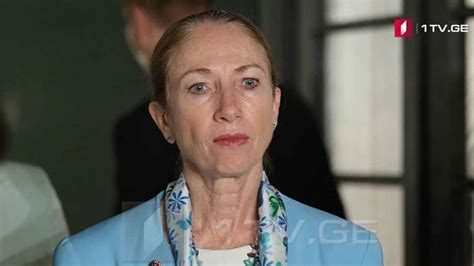 ამერიკის ელჩის კომენტარი Youtube