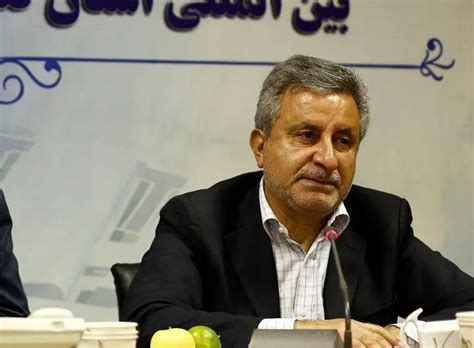 معاون امور جهاد کشاورزی تنها ۱۰ درصد کودهای کشاورزی وارداتی است