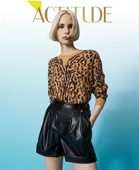 Шорты с имитацией натуральной кожи с защипами 232ap2044 Twinset — купить в интернет магазине