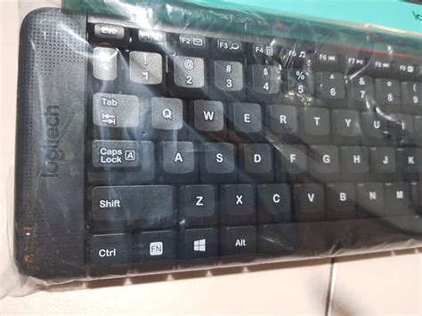 Logitech Compact Keyboard Computers And Tech Parts And Accessories