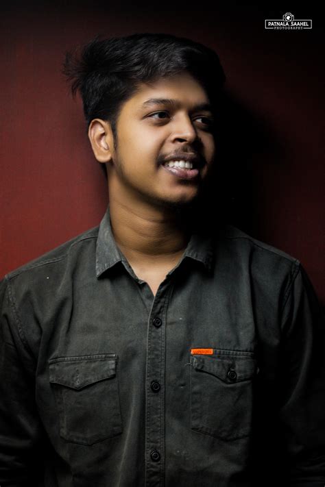 jammula varun medium