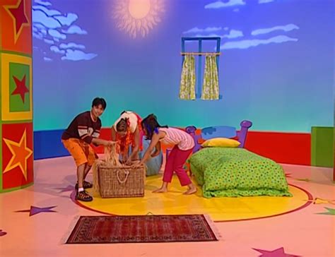 Kimee Balmileros Feet