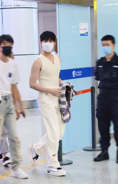 หยาง สะใภ้ตระกูล หลี่เซี่ยน หยางหยาง เติ้งหลุน หูอี้เทียน