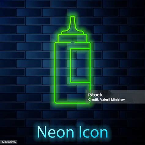 벽돌 벽 배경에 고립 된 빛나는 네온 라인 소스 병 아이콘 케첩 겨자 마요네즈 병에 소스를 얹고 패스트푸드를 먹습니다 벡터 겨자에 대한 스톡 벡터 아트 및 기타 이미지