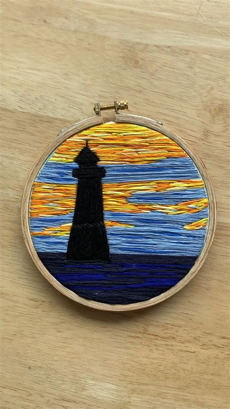79 Broderi Djup Idéer Broderi Textilkonst Konst Quilt