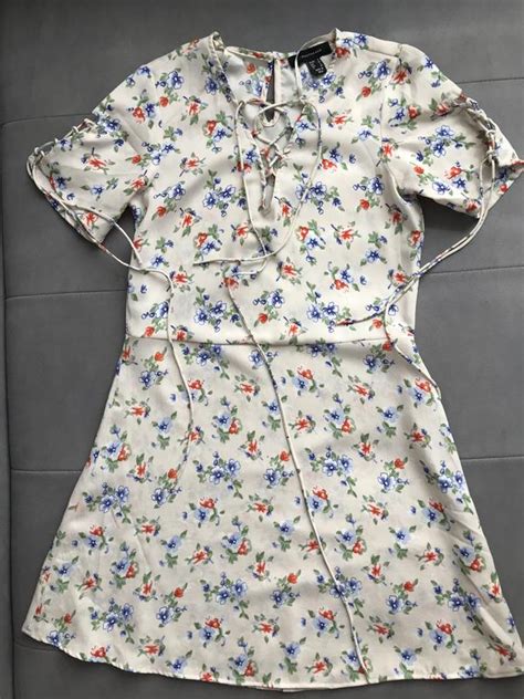 Легке квіткове плаття — ціна 285 грн у каталозі Короткі сукні Купити жіночі речі за доступною