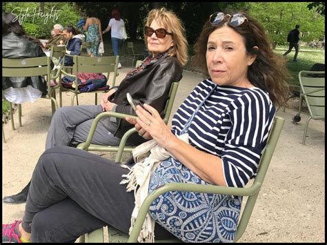 Rhea Perlman Height