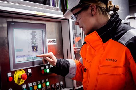 Overcoming Todays Mining Challenges By Finding An Edge Mining Com