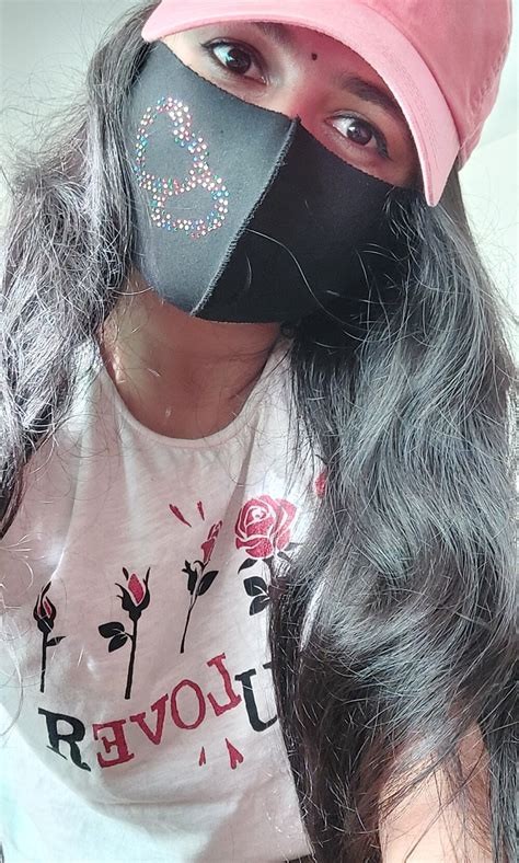 Aditi 3 Webcam Show Superchatlive