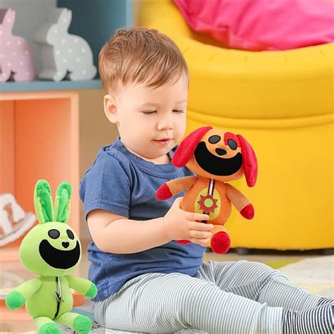 Комплект от 8 плюшени играчки The Smiling Critters включен герой