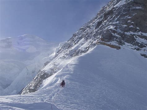 무료 이미지 눈 감기 모험 휴양 익스트림 스포츠 스키 타기 산등성이 정상 회담 상승 얼음 벽 겨울 스포츠 산들 알프스 산맥 스위스 Piste