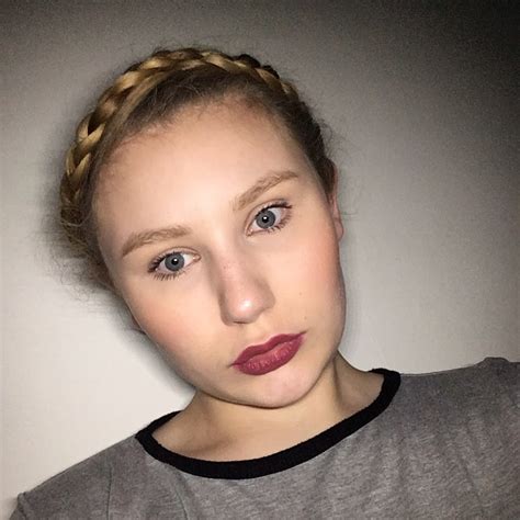 Sophie Isabelle Youtube