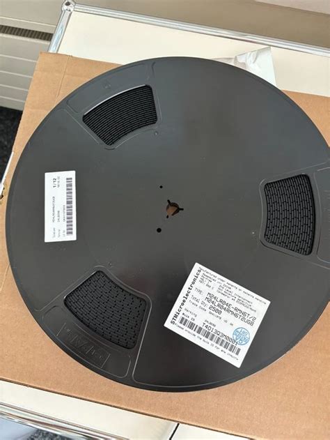 M24lr04e Rmn6t 2 St Microelectronis Rfid Transponder I2c Neu Und Originalverpackt In Sursee