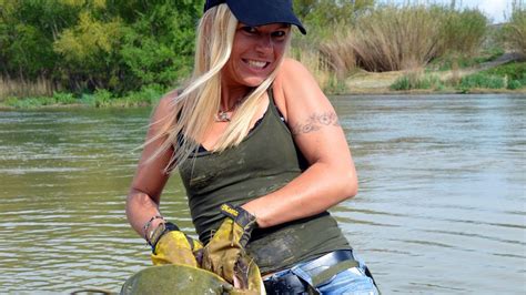 Barbara Kijewski Ist Von Beruf Profianglerin Der Spiegel