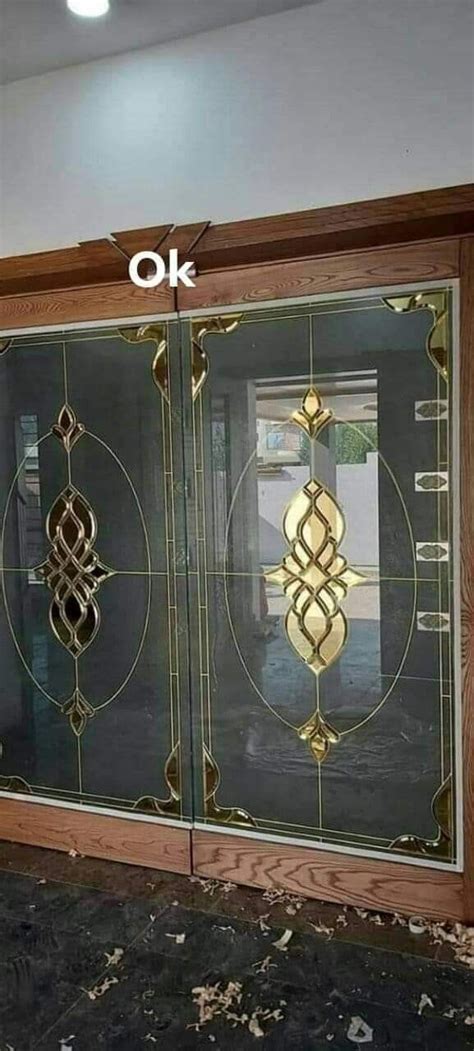 Pintu Kaca Dengan Tulisan Ok Kesenian Kaca Seni Dinding Kaca Grafir