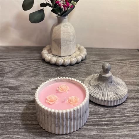 Ароматическая свеча «Медовая роза из кокосового воска в интернет магазине Ярмарка Мастеров по