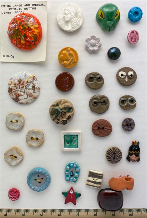 Lot Detail Ceramic Buttons