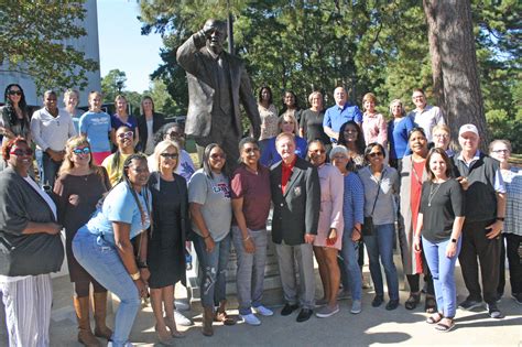Leon Barmore Statue Unveiling Ruston Daily Leader