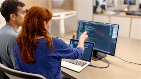 using sharepoint and teams dynamic document duo unisys