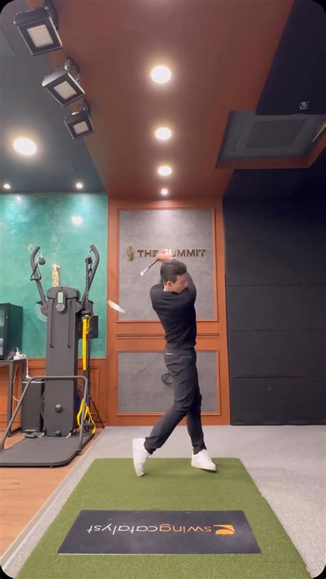 댄트골프 L 내 손 안의 골프 레슨 ⠀⠀⠀⠀⠀⠀⠀⠀⠀⠀⠀⠀⠀⠀⠀⠀ 🏌🏻‍♂️백스윙 왜 빠르게 하면 안될까요 👉daehyunprogolf 전대현 프로님 레슨💯👍🏻