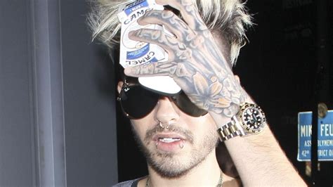 Bill Kaulitz Gesichtstattoo Bill Kaulitz Zeigt Sich Mit Neuem Tattoo Im Gesicht Rqkoco