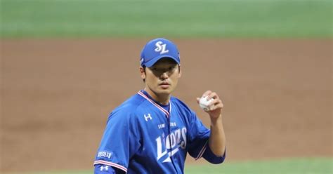 삼성 백정현 5이닝 6피안타 4실점시즌 4패 위기 고척 S크린샷