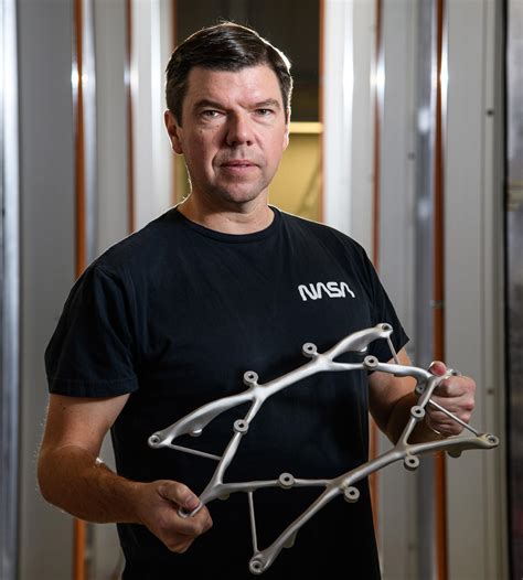 Nasas Evolved Structures Radically Reduce Weight And Waiting