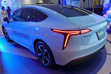 Chinese Ev Brand Jmev Officially Launches In Singapore With The Elight