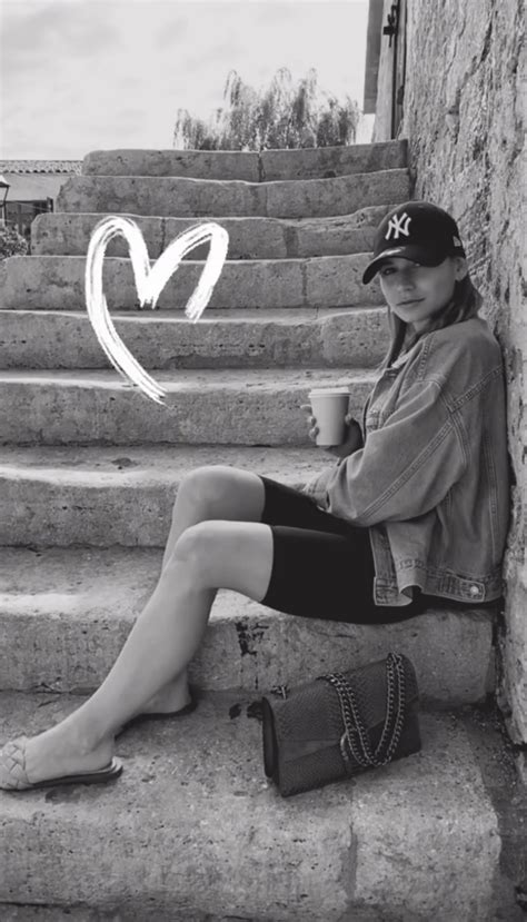 Jana Wosnitzas Feet