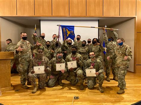 325 Lrs Lryes Home Facebook