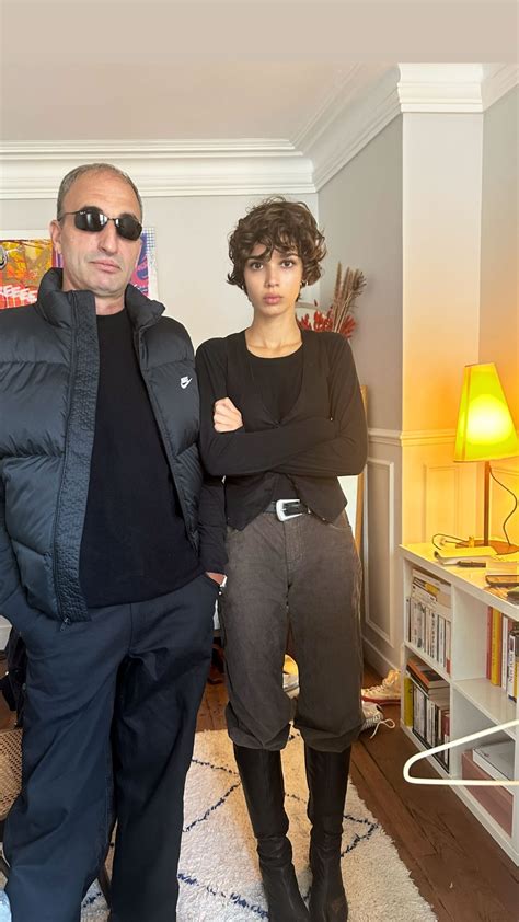 მატილდა გვარლიანი მშობლებთან ერთად გადაღებულ ფოტოებს აქვეყნებს Marao