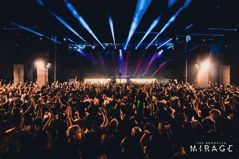 Same Same But Different 2025 Offers Independance Pass